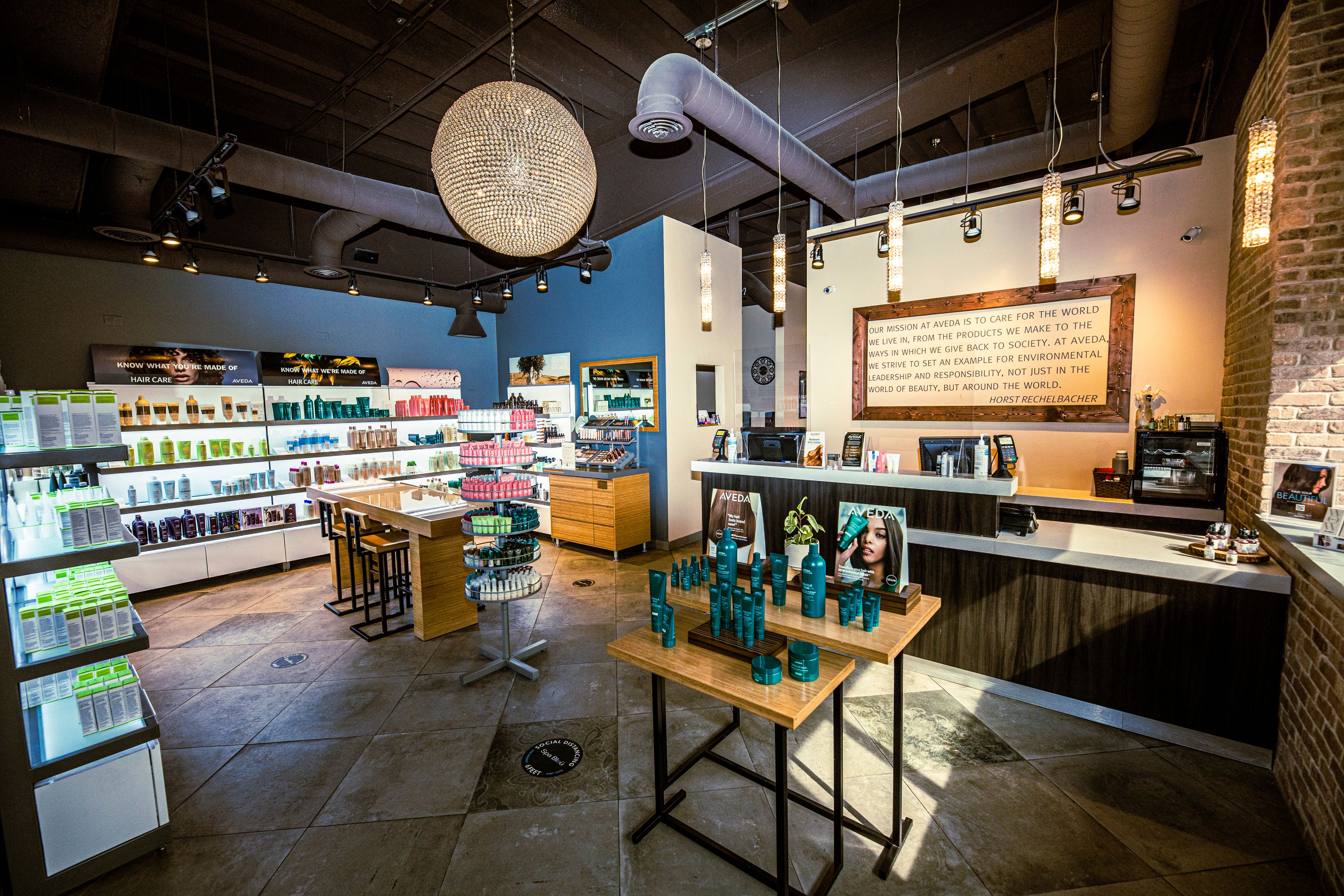 New Client Special | First Visit Discount | Spa Bleu IL